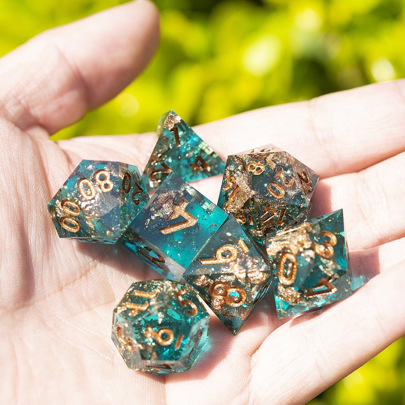 Forgotten Oasis Sharp Edge Dnd Dice Set